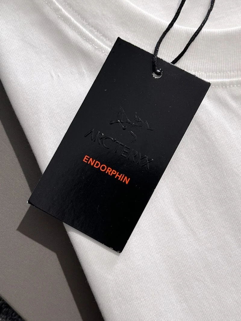 Brand-authenticated Arcteryx T-Shirts