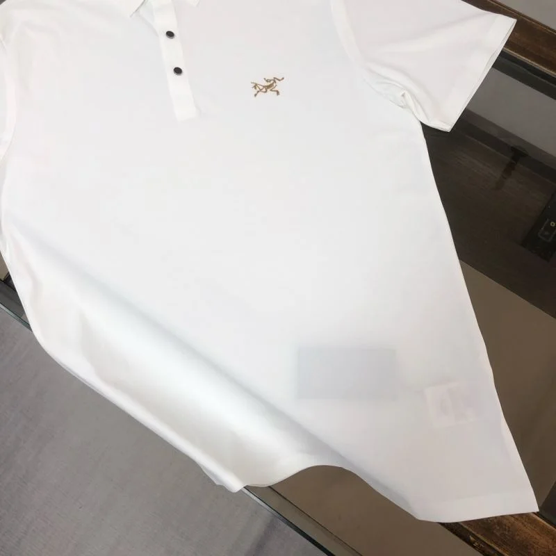 Top mirror Arcteryx T-Shirts