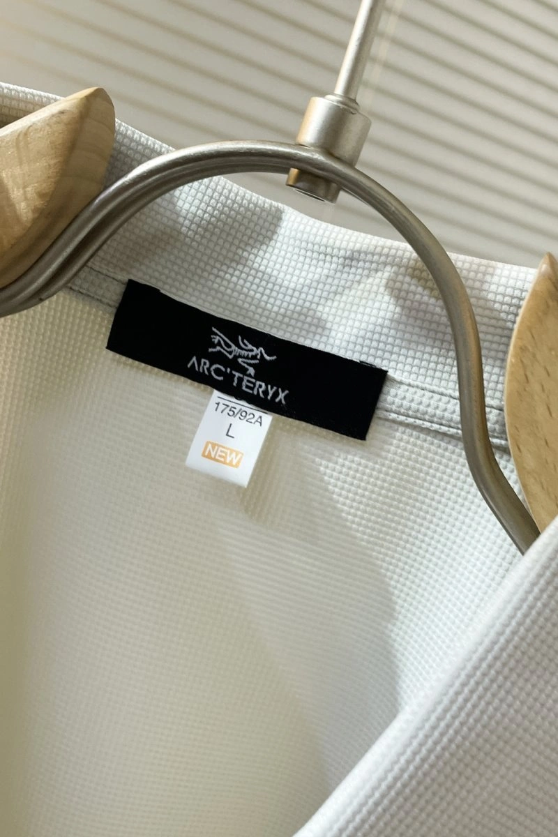 Exact replica Arcteryx T-Shirts
