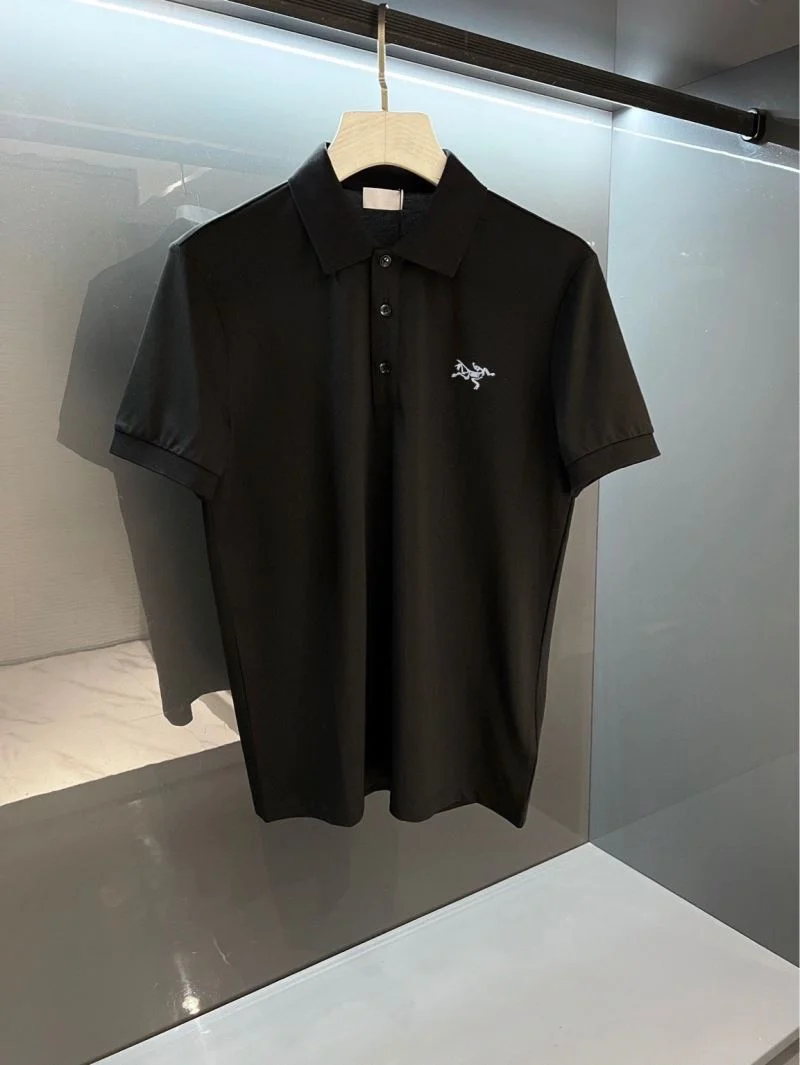Top mirror Arcteryx T-Shirts