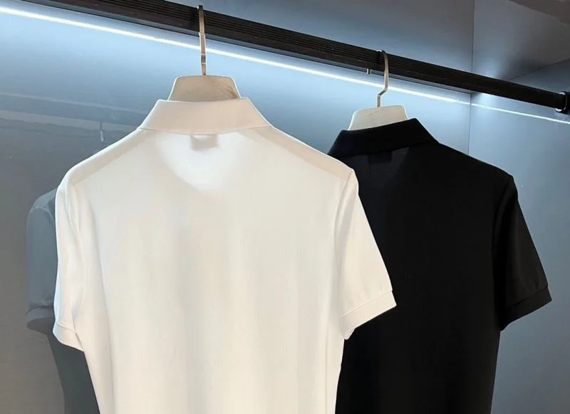 Top mirror Arcteryx T-Shirts