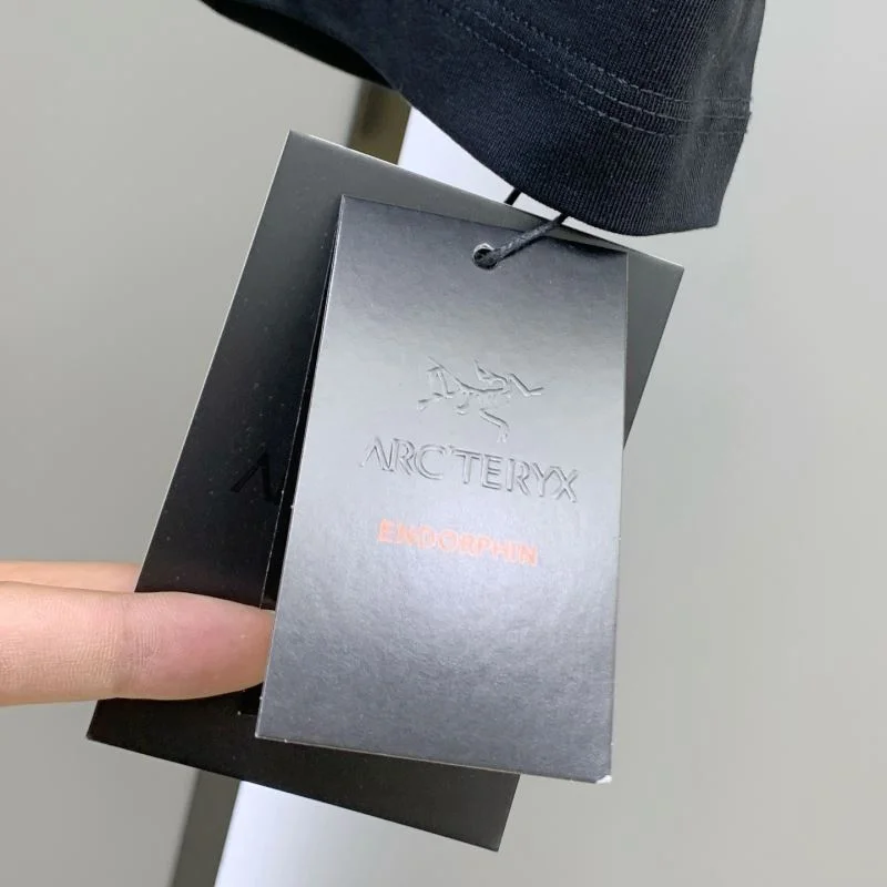 Brand-authenticated Arcteryx T-Shirts