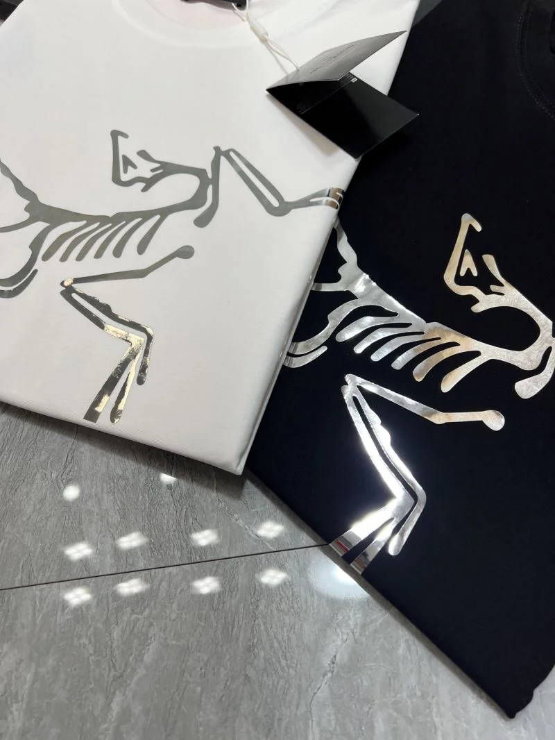 Brand-authenticated Arcteryx T-Shirts
