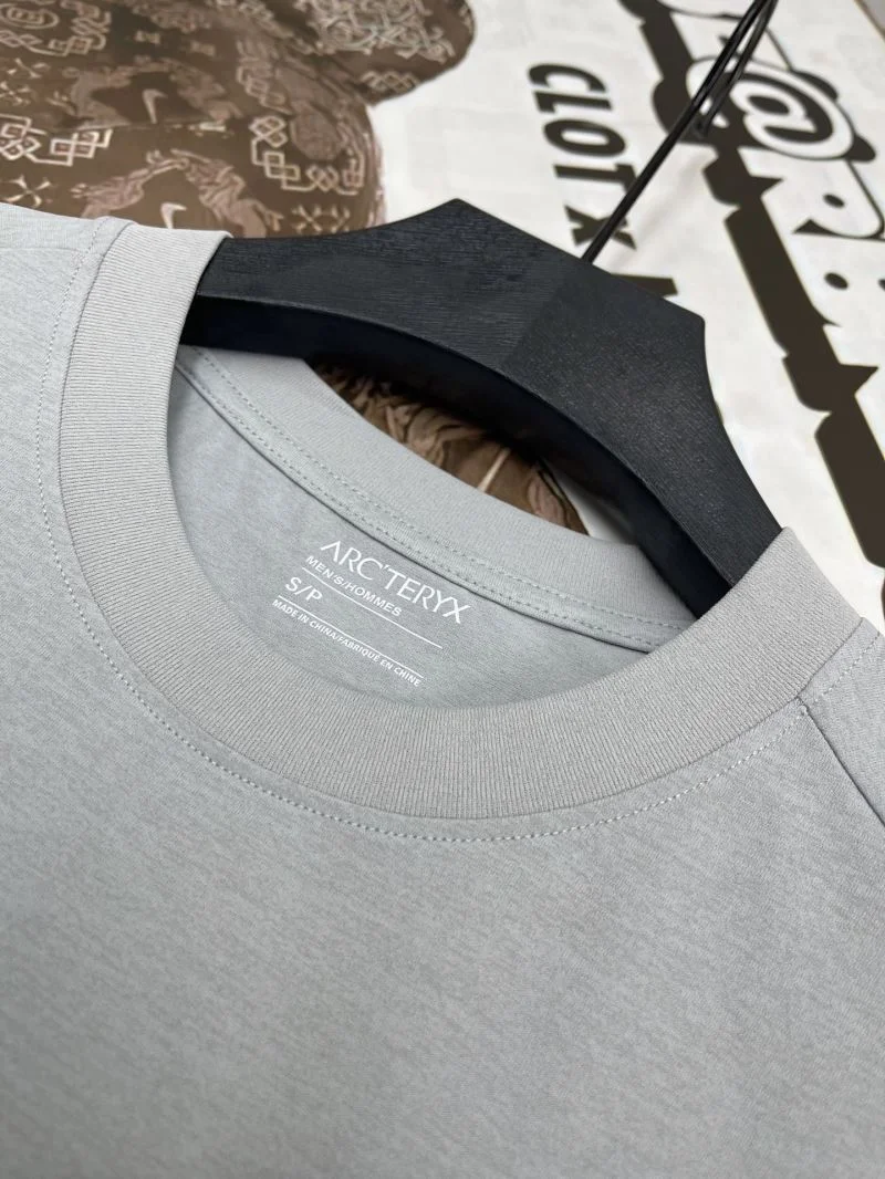 Bargain Arcteryx T-Shirts