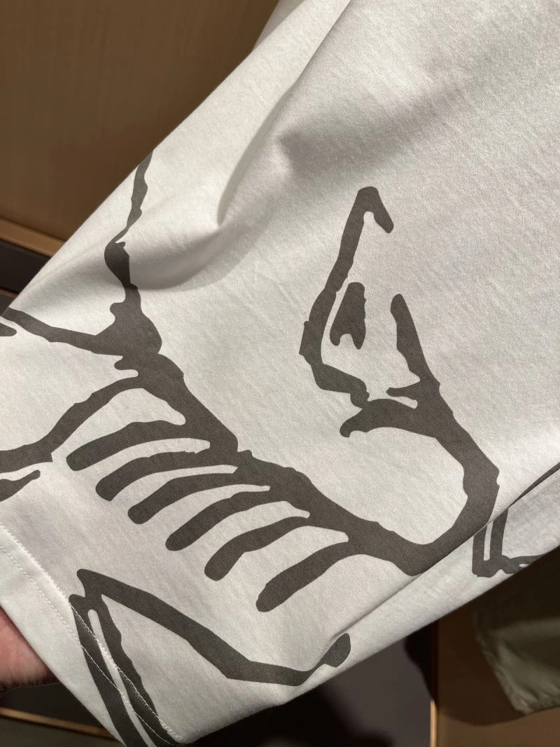 Value-priced Arcteryx T-Shirts