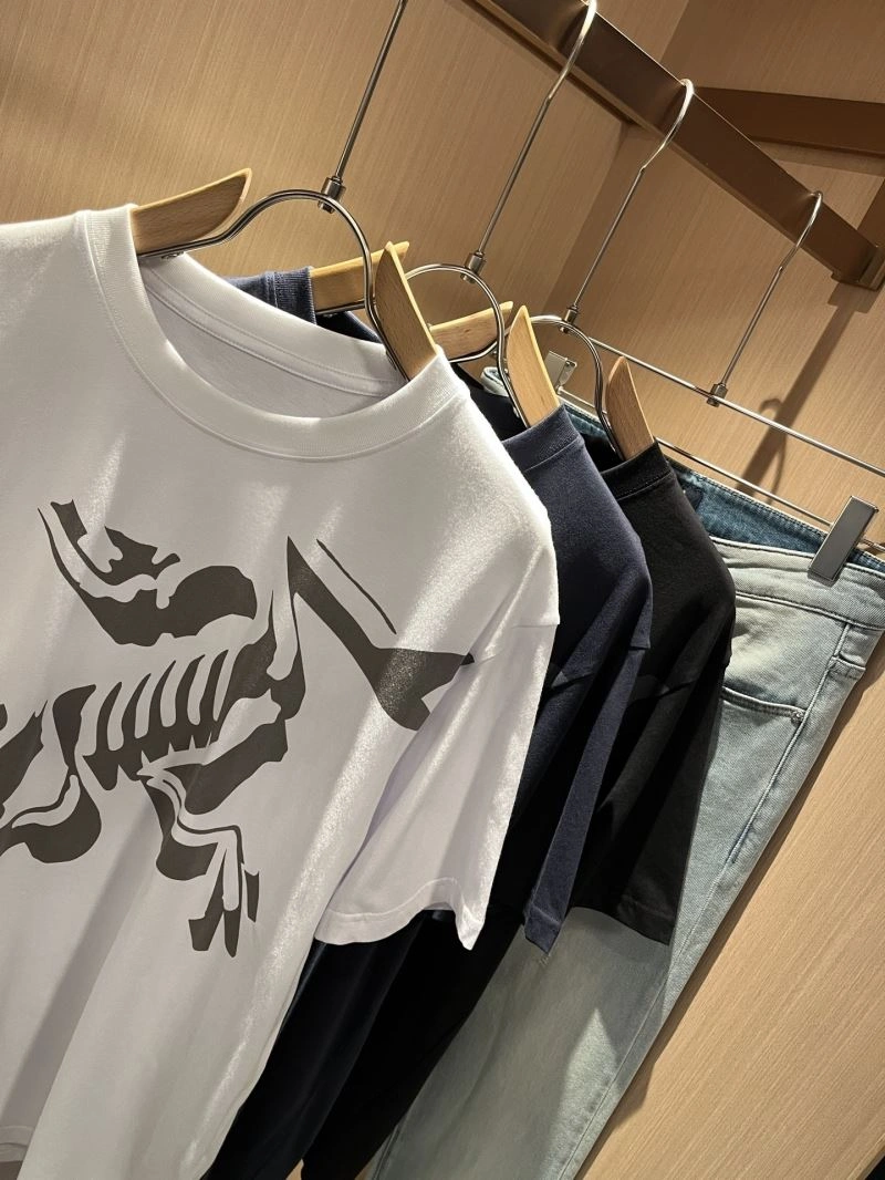 Accurate model Arcteryx T-Shirts