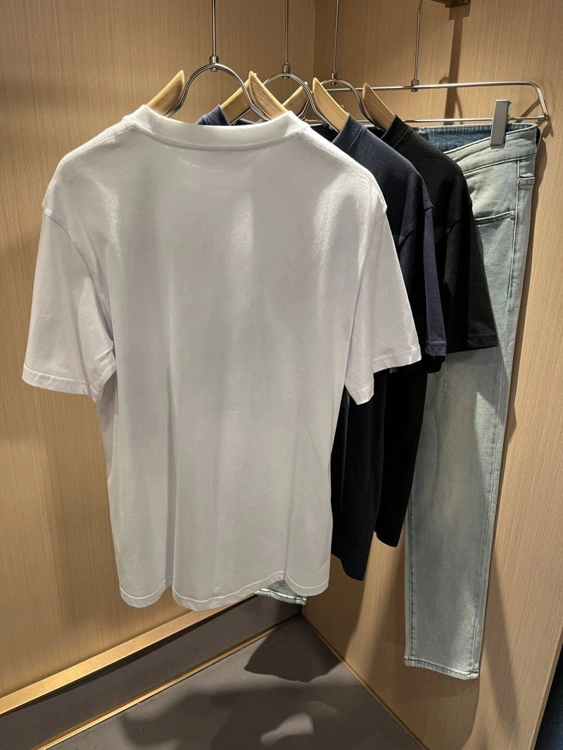 Accurate model Arcteryx T-Shirts