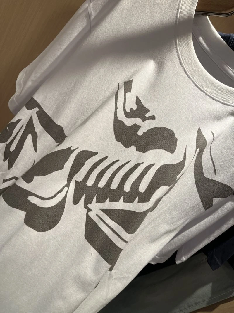 Accurate model Arcteryx T-Shirts