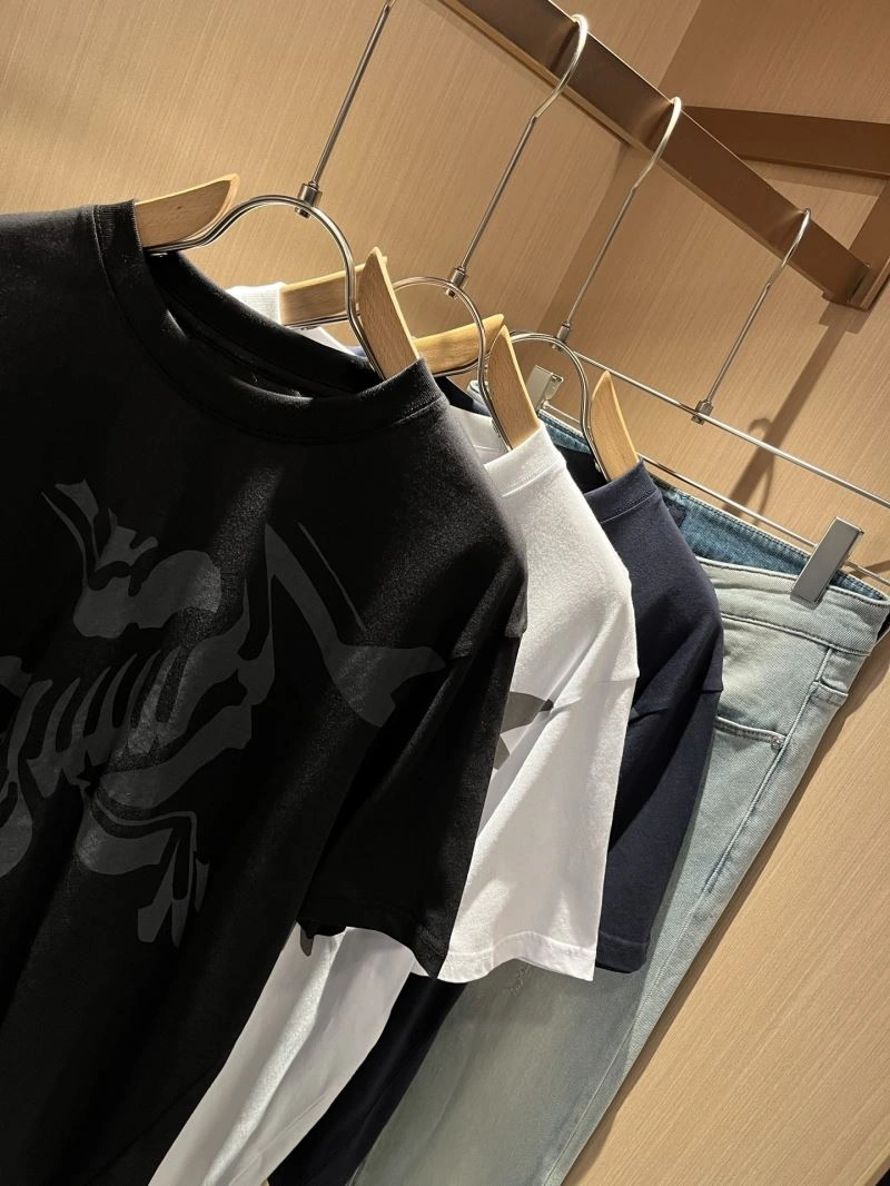 Economical Arcteryx T-Shirts