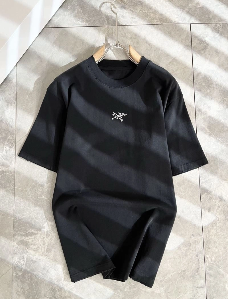 Inexpensive Arcteryx T-Shirts