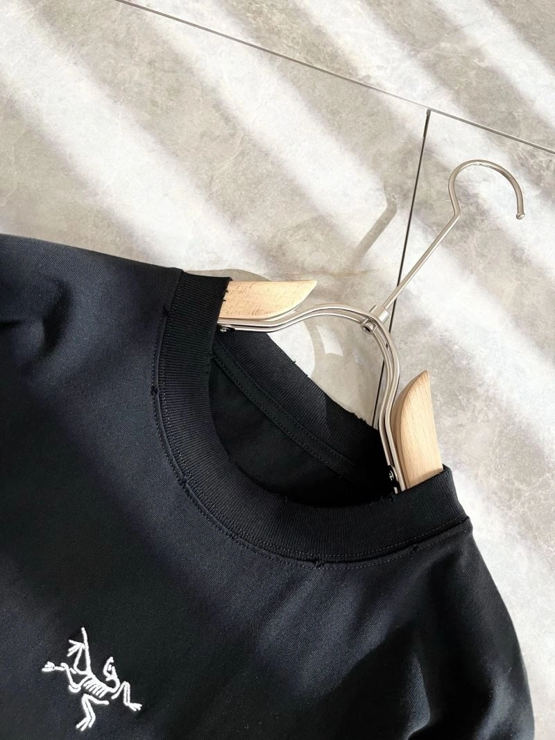 Inexpensive Arcteryx T-Shirts