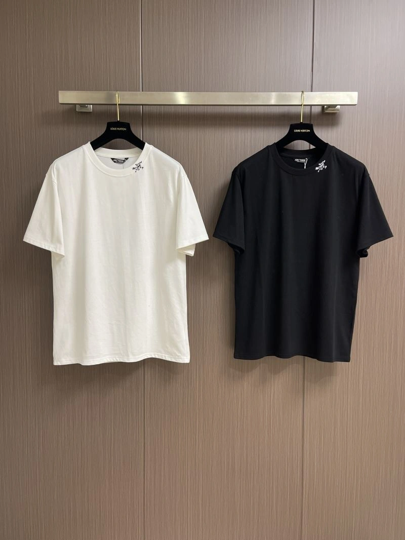 Precise copy Arcteryx T-Shirts