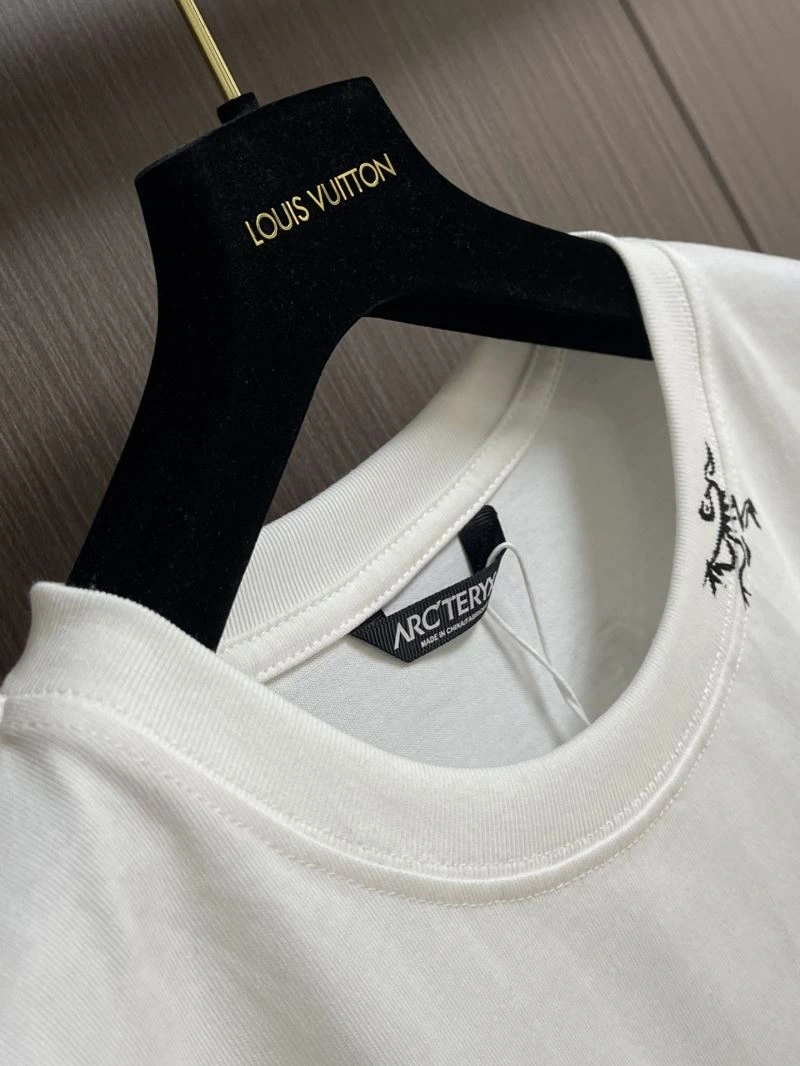 Precise copy Arcteryx T-Shirts