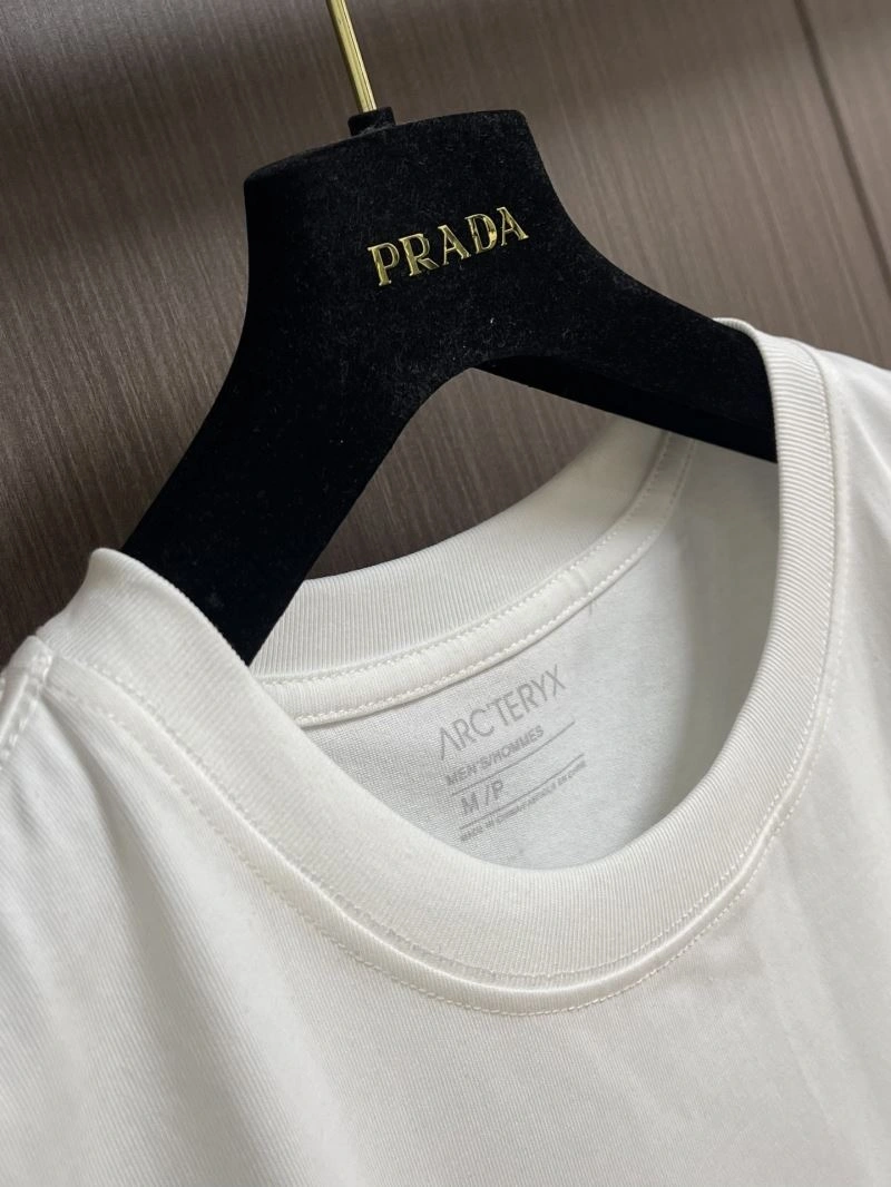 Exact replica Arcteryx T-Shirts