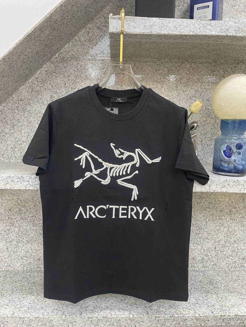Accurate model Arcteryx T-Shirts