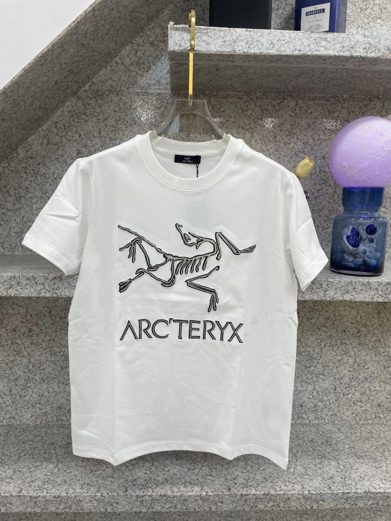 Accurate model Arcteryx T-Shirts
