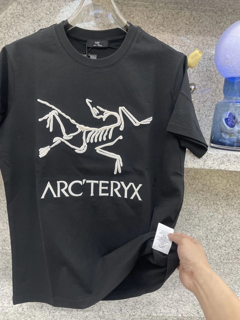 Accurate model Arcteryx T-Shirts