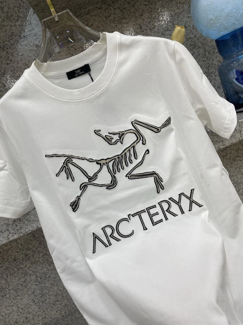 Accurate model Arcteryx T-Shirts