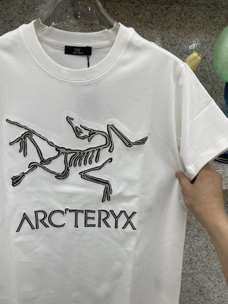 Accurate model Arcteryx T-Shirts