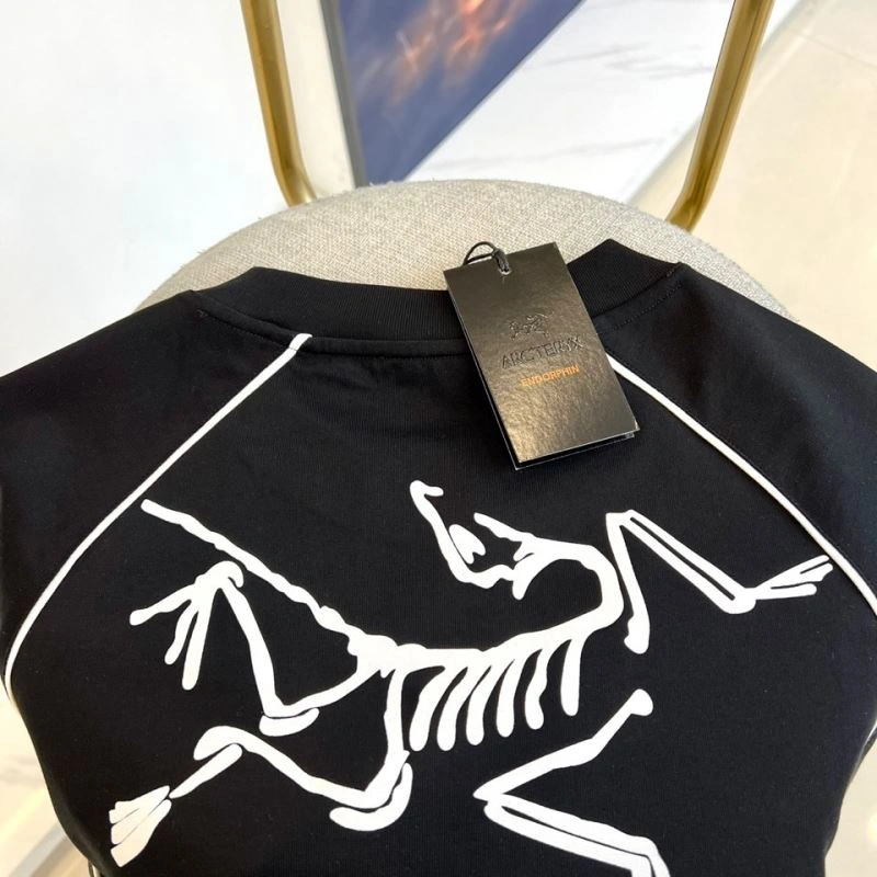 Exact replica Arcteryx T-Shirts