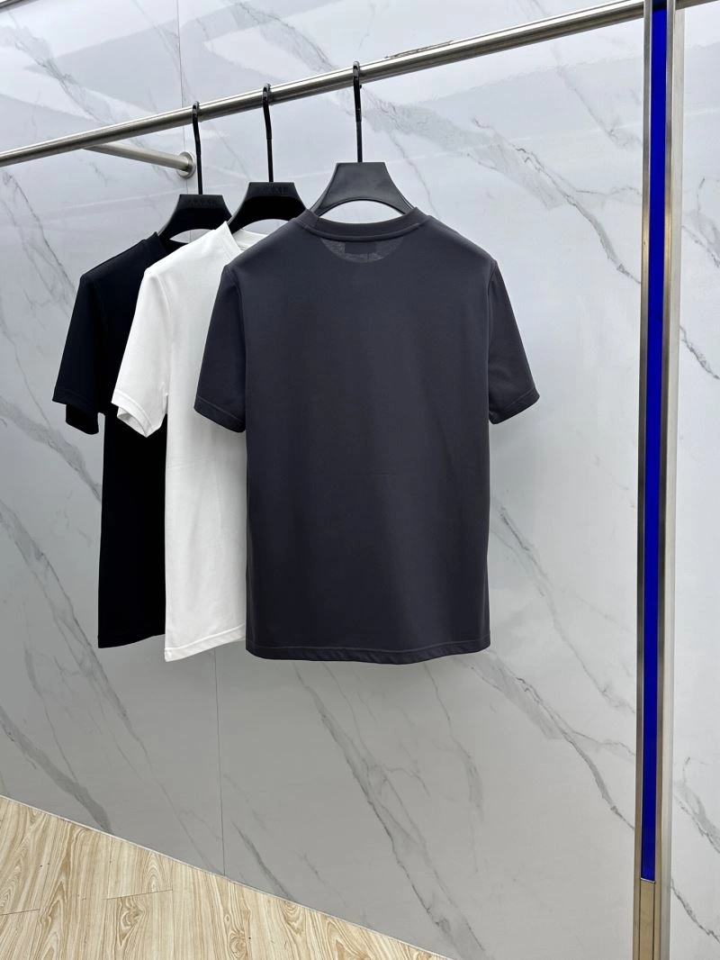 Value-priced Arcteryx T-Shirts