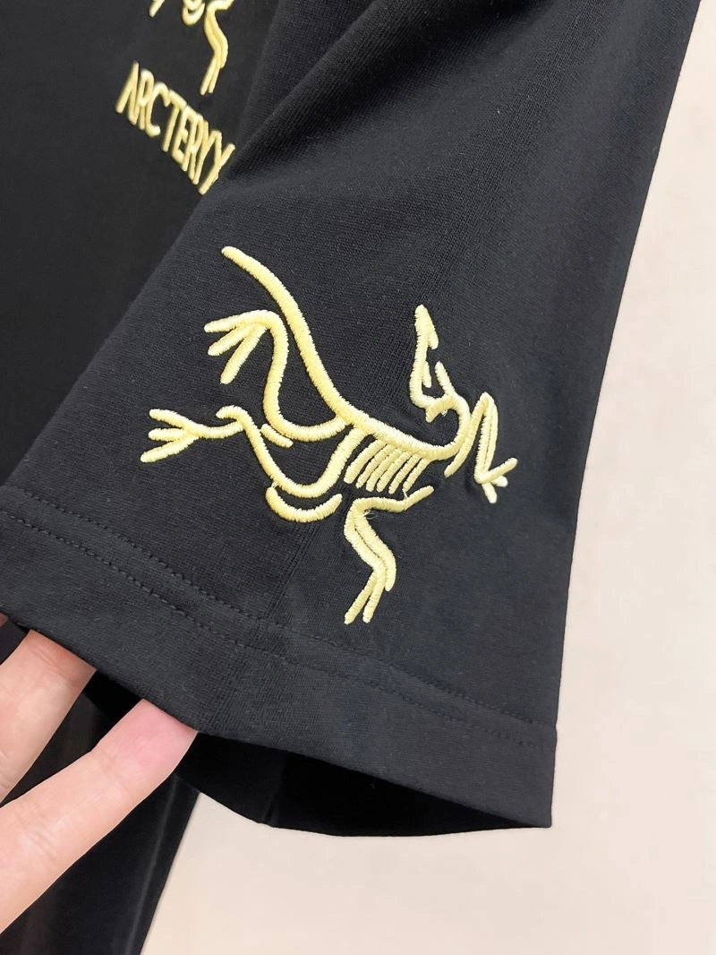 Bargain Arcteryx T-Shirts