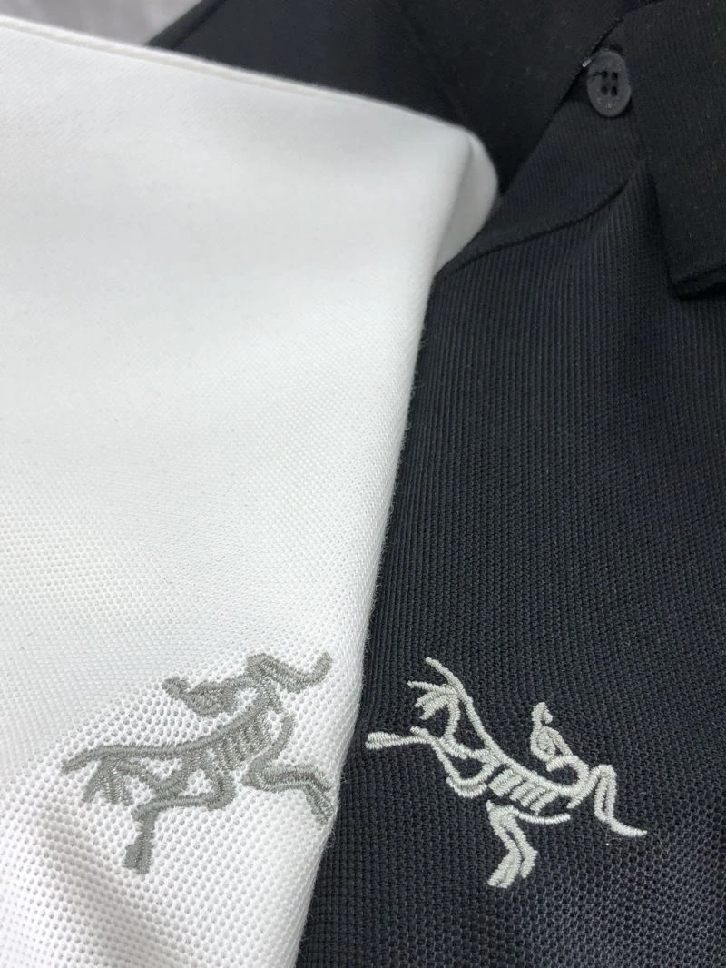 Top mirror Arcteryx T-Shirts
