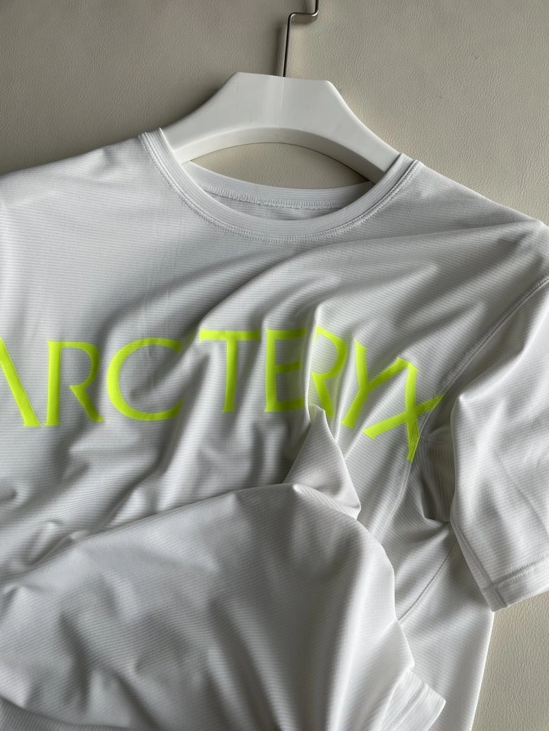 Accurate model Arcteryx T-Shirts