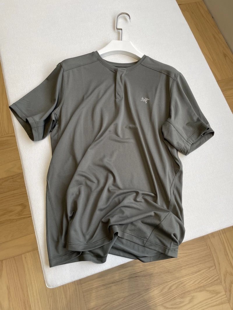 Arcteryx T-Shirts