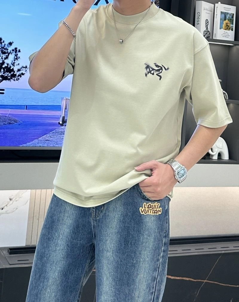 Mirror quality Arcteryx T-Shirts