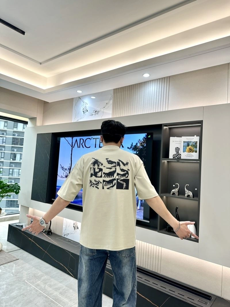 Mirror quality Arcteryx T-Shirts