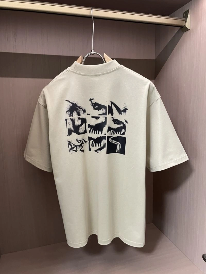 Mirror quality Arcteryx T-Shirts