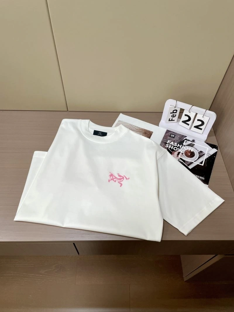 Low-cost Arcteryx T-Shirts
