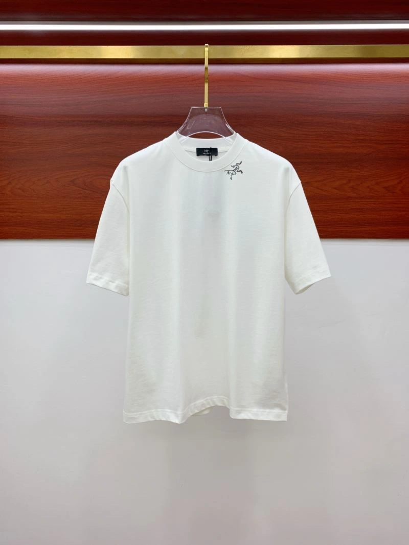 Accurate model Arcteryx T-Shirts