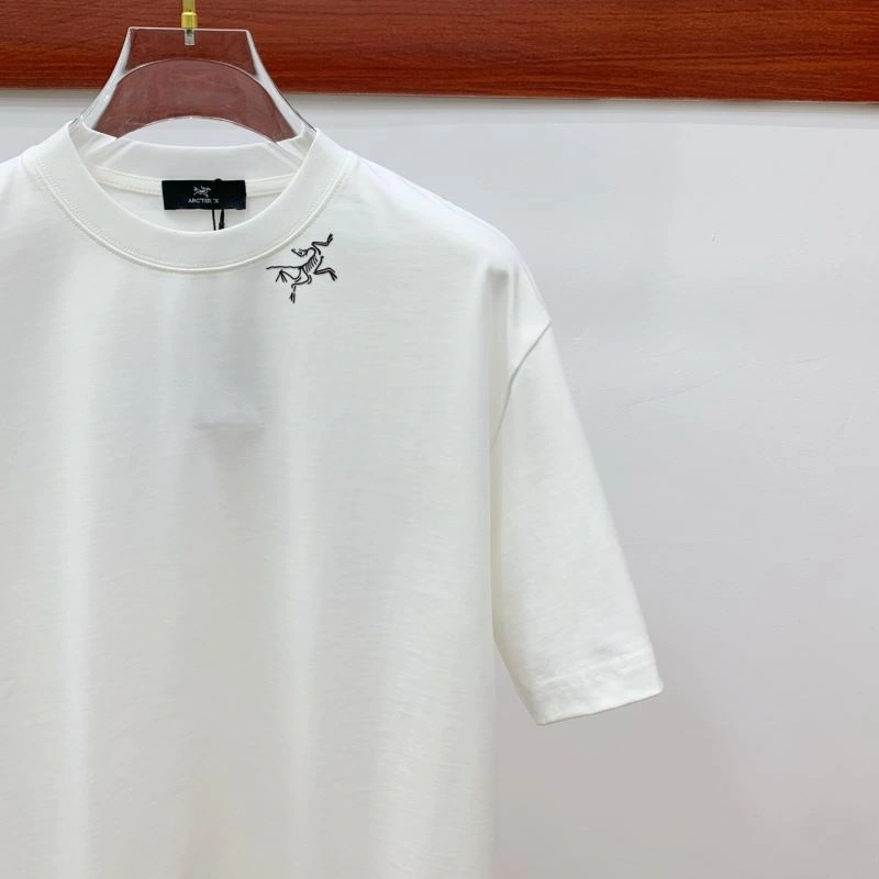 Accurate model Arcteryx T-Shirts