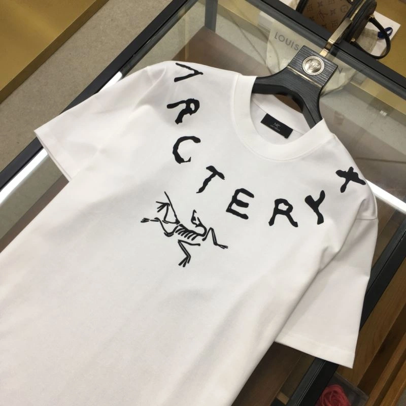 Brand-authenticated Arcteryx T-Shirts