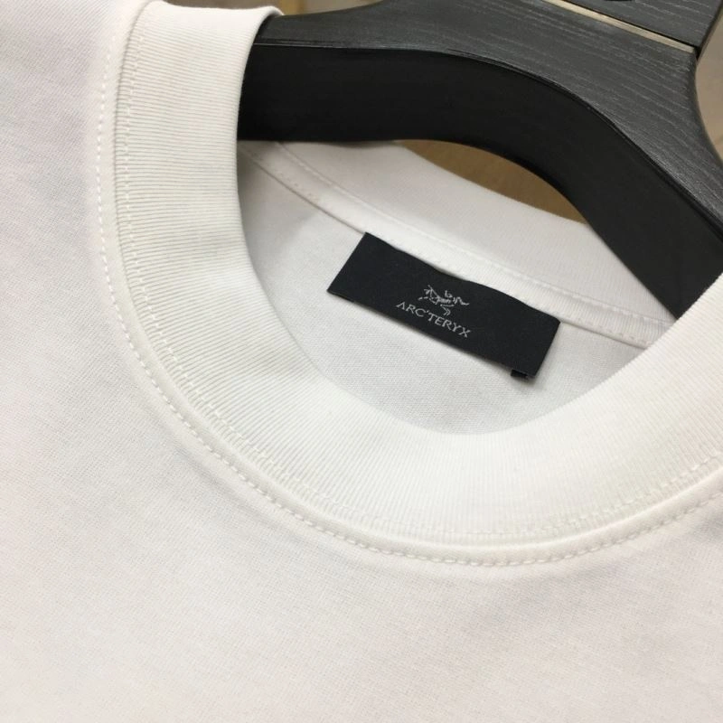Brand-authenticated Arcteryx T-Shirts