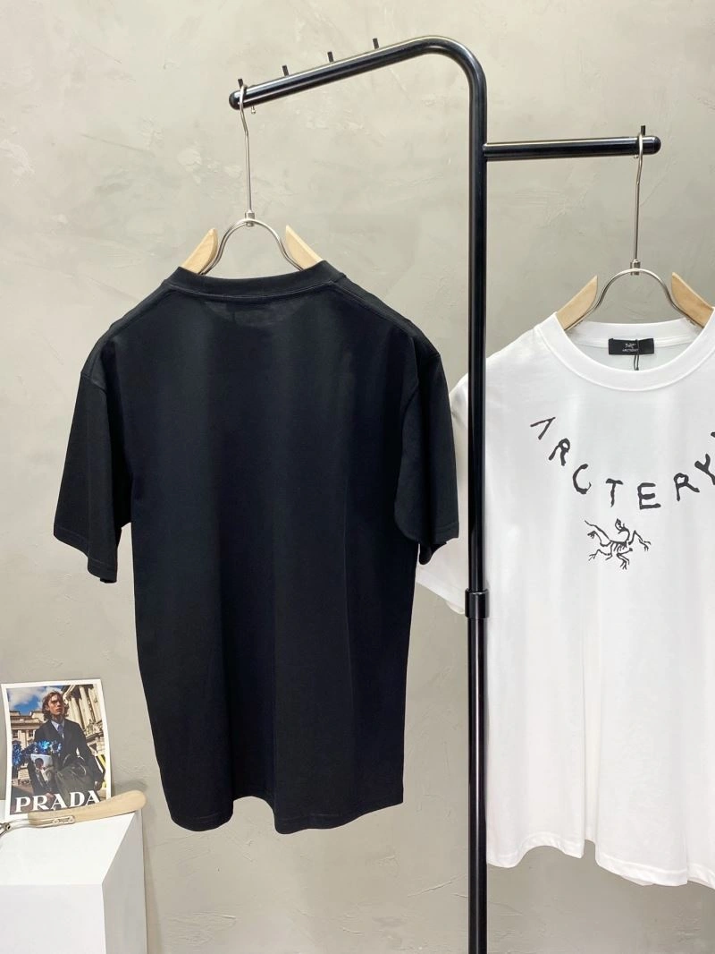 Indistinguishable Arcteryx T-Shirts