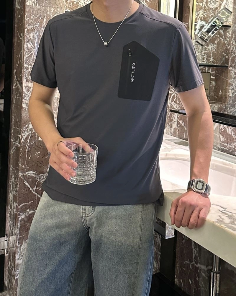 Brand-original Arcteryx T-Shirts