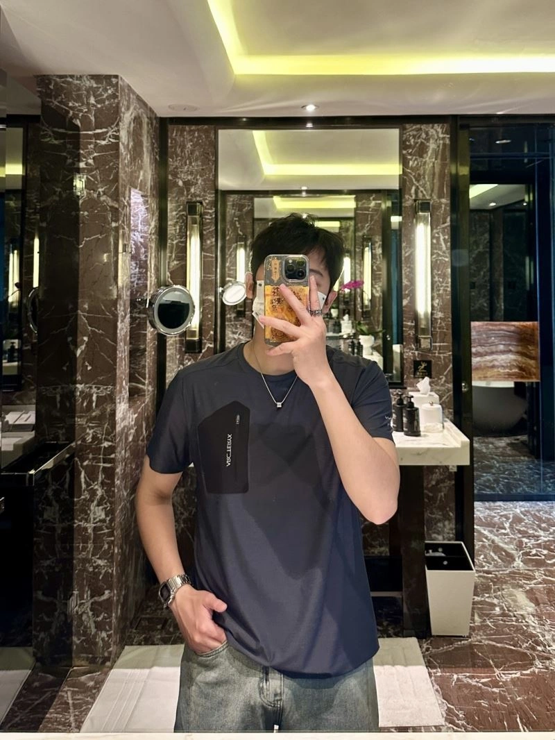 Brand-original Arcteryx T-Shirts