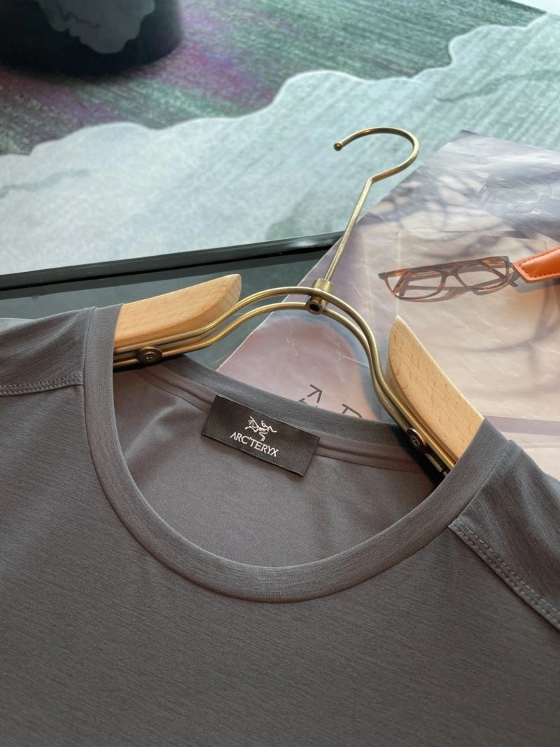 Brand-original Arcteryx T-Shirts