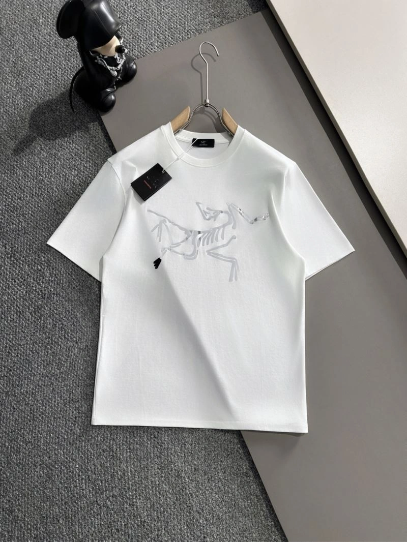 Bargain Arcteryx T-Shirts