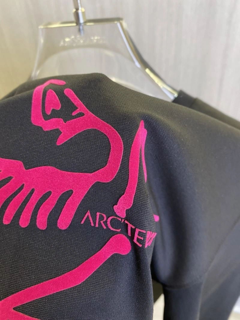 Low-cost Arcteryx T-Shirts