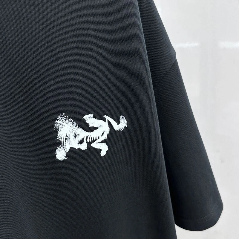 Cut-rate Arcteryx T-Shirts