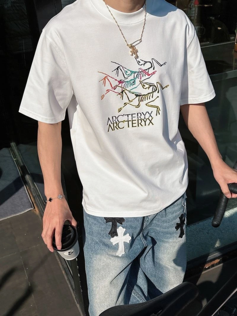 Brand-authenticated Arcteryx T-Shirts