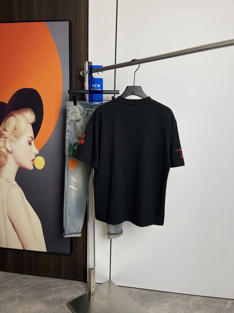 Indistinguishable Arcteryx T-Shirts