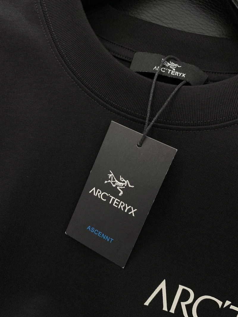 Bargain Arcteryx T-Shirts