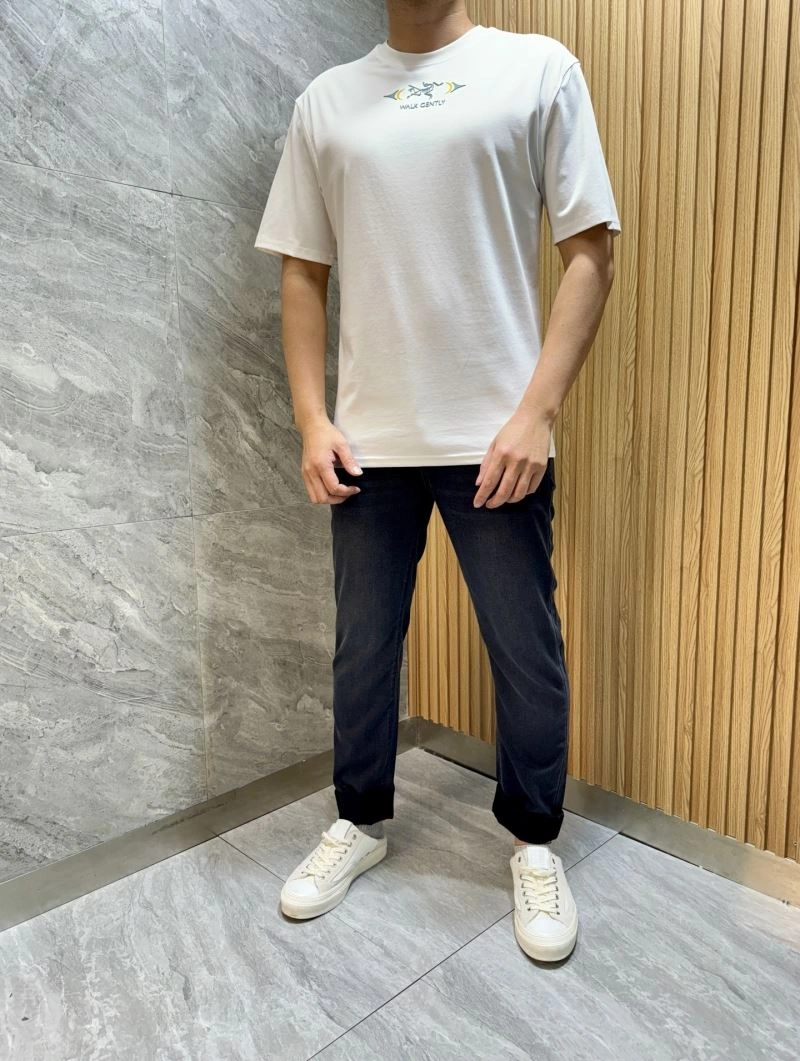 Accurate model Arcteryx T-Shirts