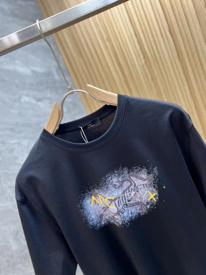 Exact replica Arcteryx T-Shirts