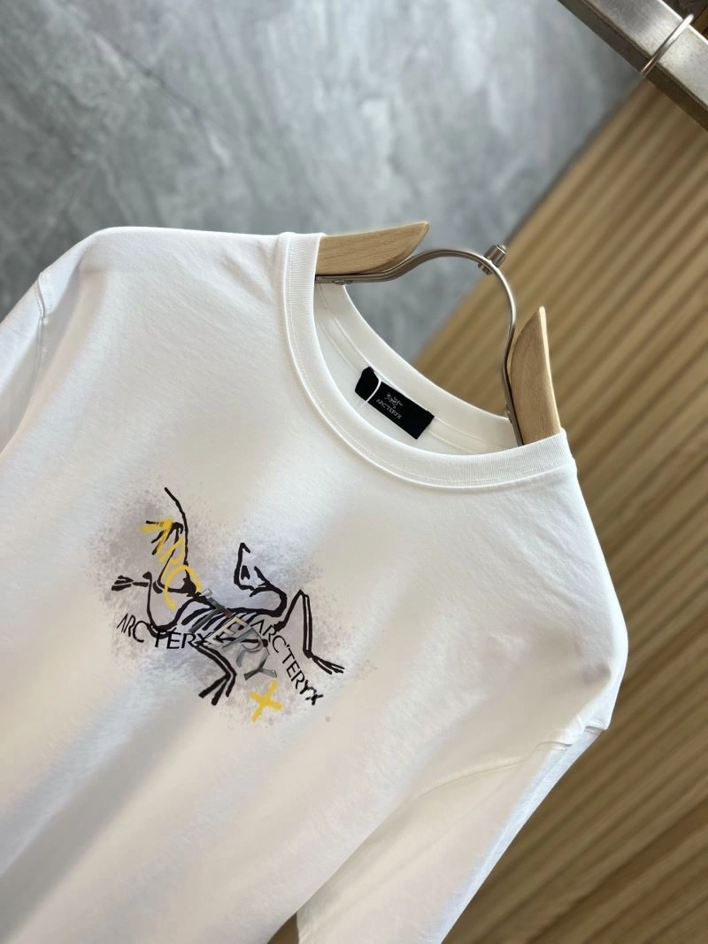 Brand-original Arcteryx T-Shirts